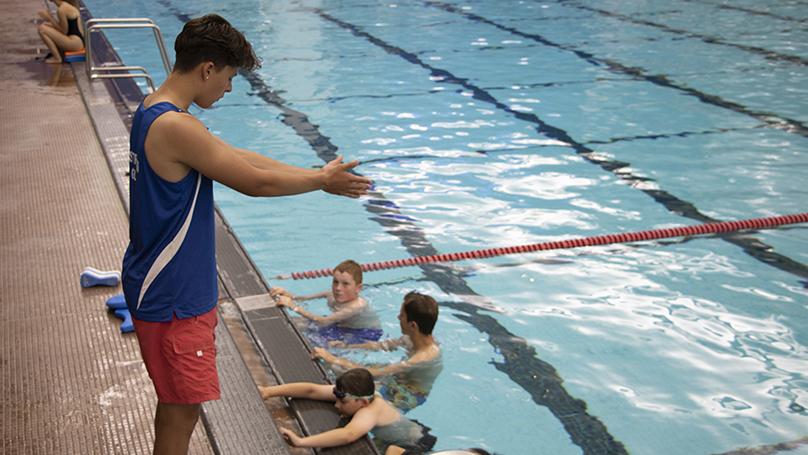 We're offering free lifeguard/swim instructor training | City of Winnipeg