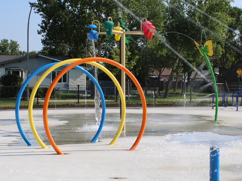 Maples Spray Pad | City of Winnipeg