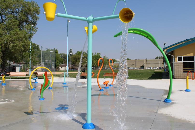 Champlain Spray Pad | City of Winnipeg